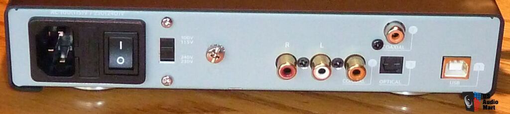 NuForce DAC-80 - Digital to Analog converter Photo #845167 - US Audio Mart