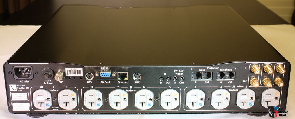 PS Audio Powerplay IPC-8000 Power Conditioner Photo #848607 - UK Audio Mart