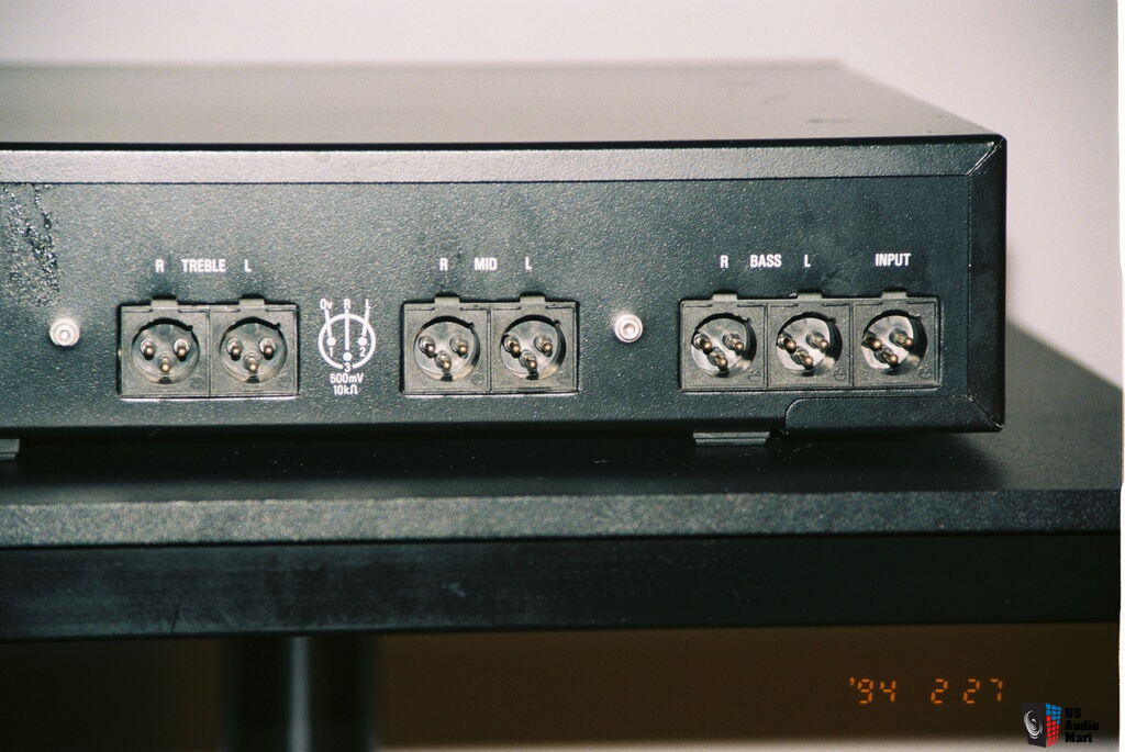 Linn Aktiv Crossover & Dirak Power Supply Photo #849022 - US Audio Mart