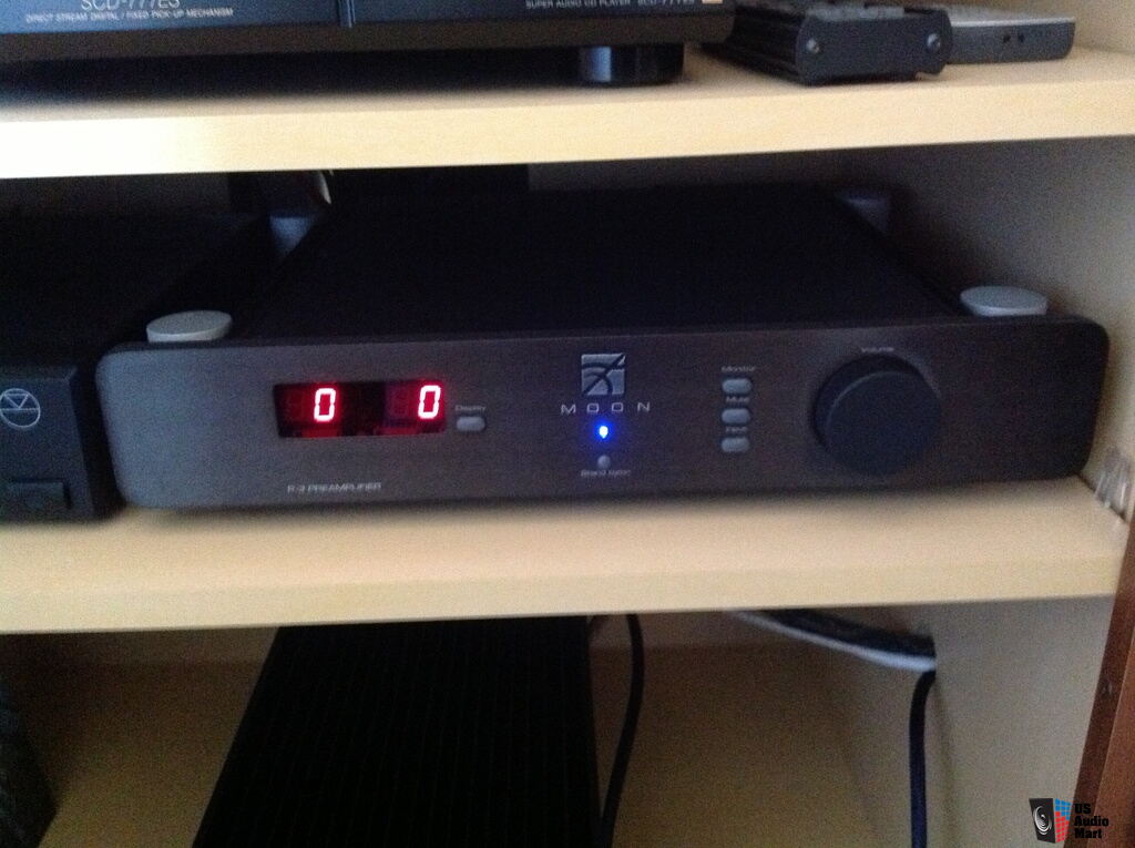 Sim Audio Moon P-3 Stereo Preamp Photo #859592 - Aussie Audio Mart