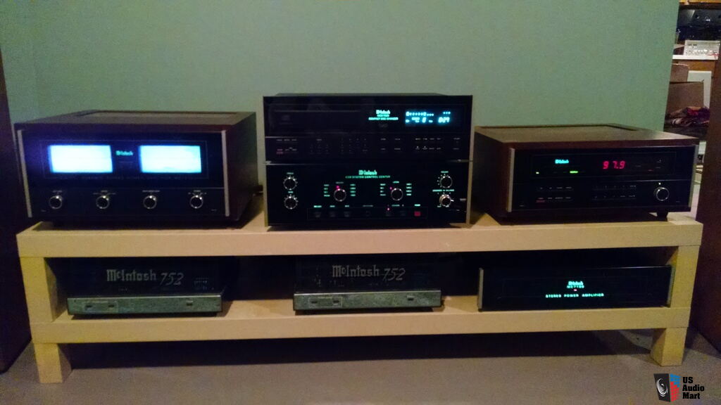 McIntosh mr 7082 tuner PENDING! Photo #881538 - US Audio Mart