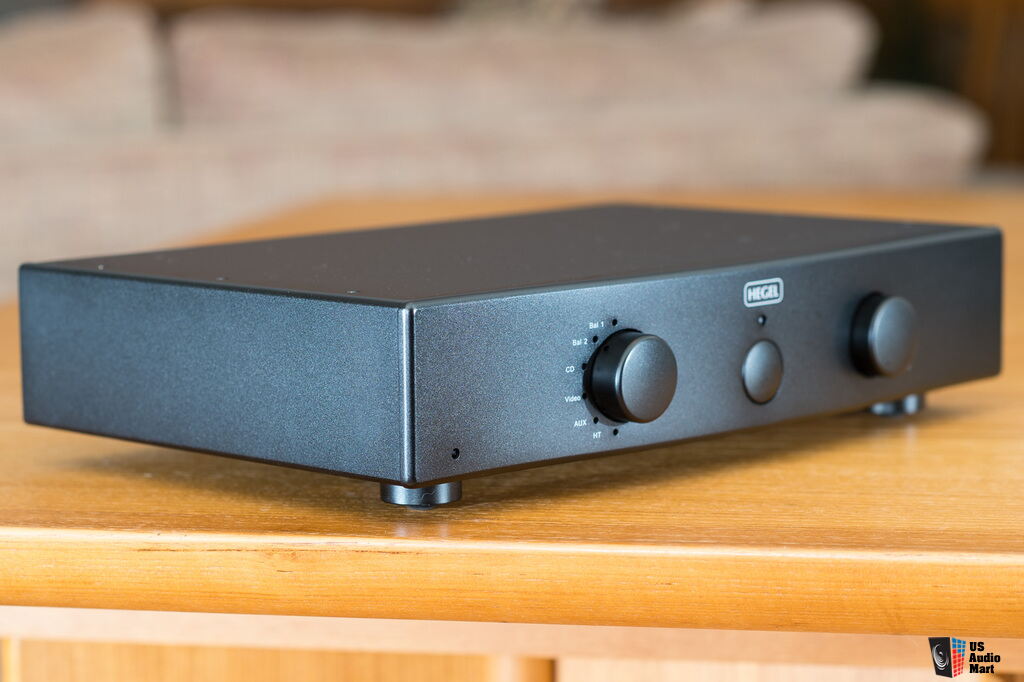 Hegel P-30 Reference Preamplifier (In Warranty) Photo #873735 - US ...