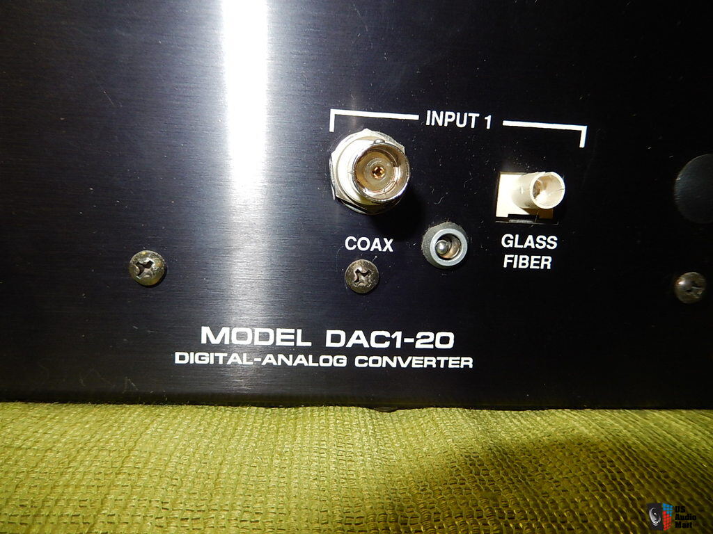 Audio Research Model DAC 1-20 Digital Analog converter Photo #889386 ...