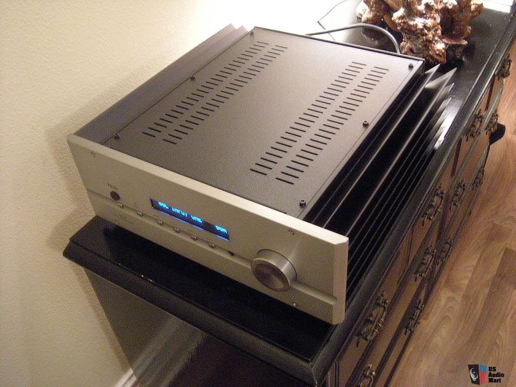Pass Labs INT-30A Photo #897711 - US Audio Mart
