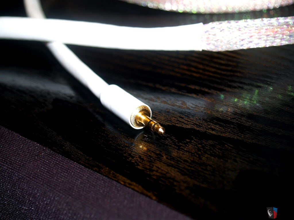 Ipad, tablet cable. 5 ft. Pearl Pod Reference OCC Ultra Pure Copper ...