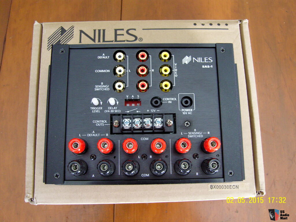 Niles Audio SAS-1 combo speaker-level A/B switching system Photo ...