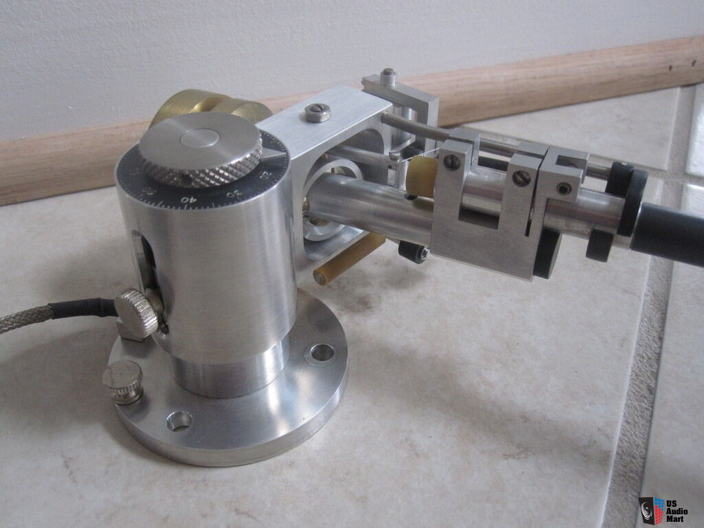 Triplanar Wheaton II Ultimate Reference Tonearm Photo #911368 - Canuck ...