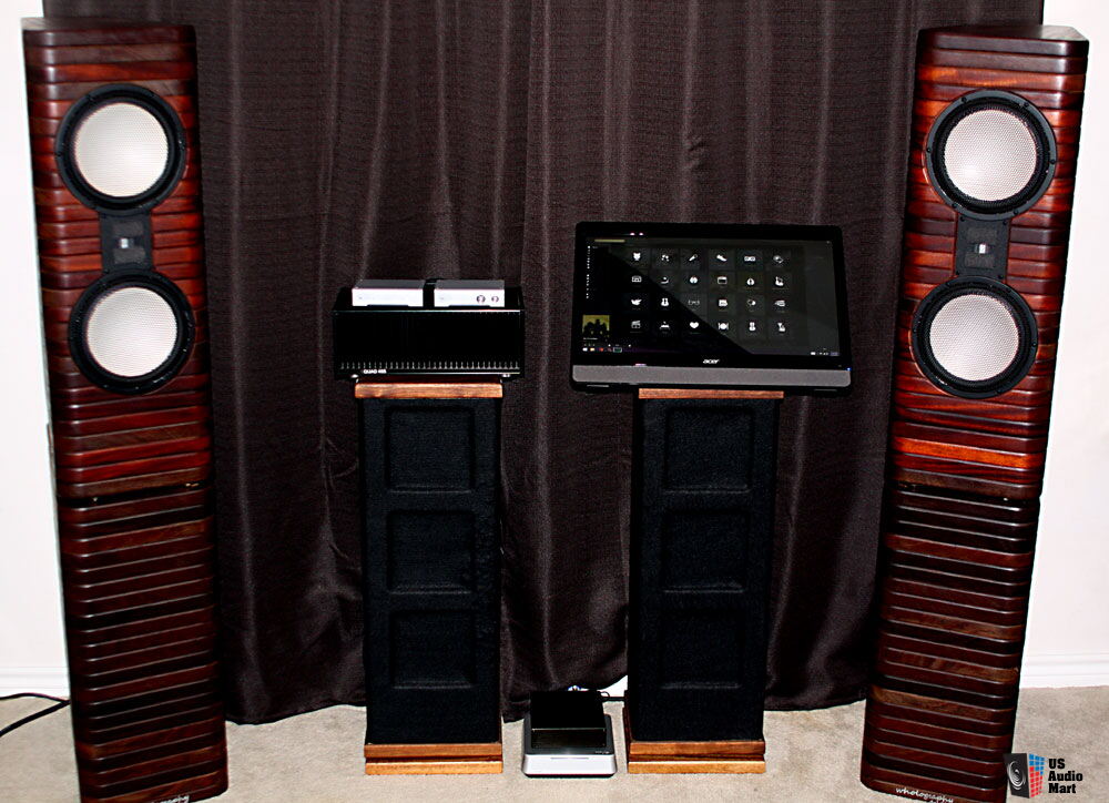Illuminator Studio Monitor Loudspeaker System Photo #927210 - US Audio Mart