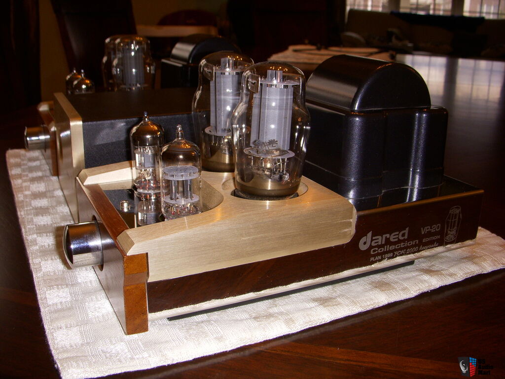 Dared VP20 tube amp in mint condition, extra output tubes included ...