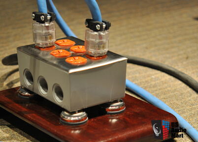 Custom Japanese 6 outlet Power Block - Oyaide Wiring For Sale - US ...