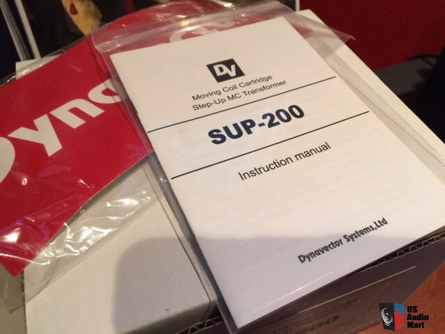 Dynavector SUP-200 Step-up Transformer Photo #957274 - Canuck Audio Mart