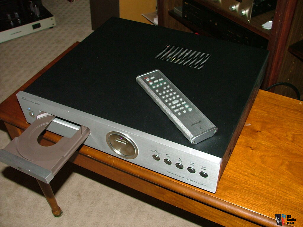 MUSIC HALL MAVERICK CD/SACD player with remote Photo #962210 - US Audio ...