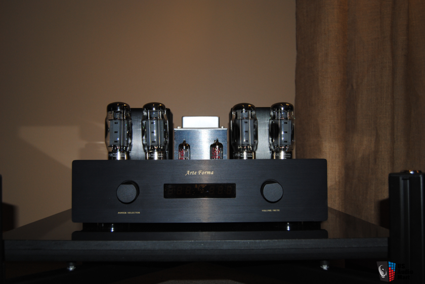 ARTE FORMA ELYSSA KT88 Integrated Tube Amplifier / Remote / MINT DEMO ...